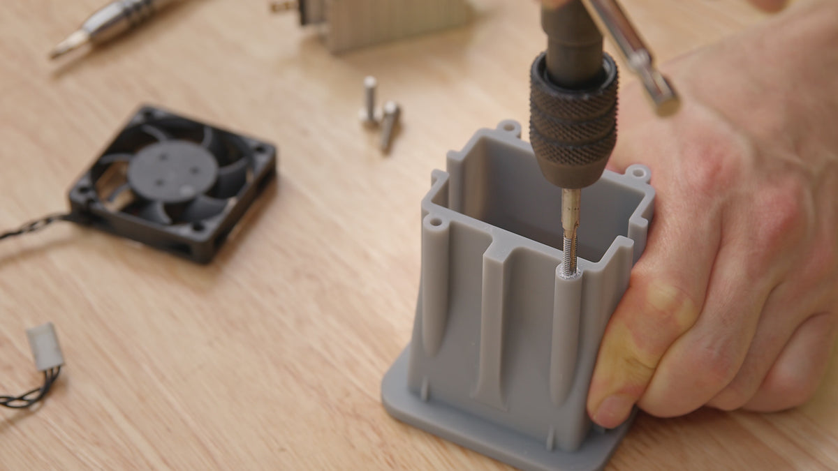 Formlabs Flame Retardant Resin (Form 4) 1kg 0.84 Litre – Thinglab